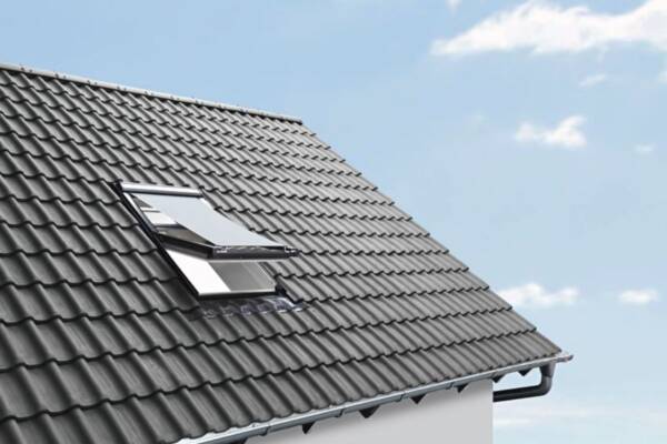 Designo & RotoQ Buitenrolgordijn screen - Webshop Dakvensteronline